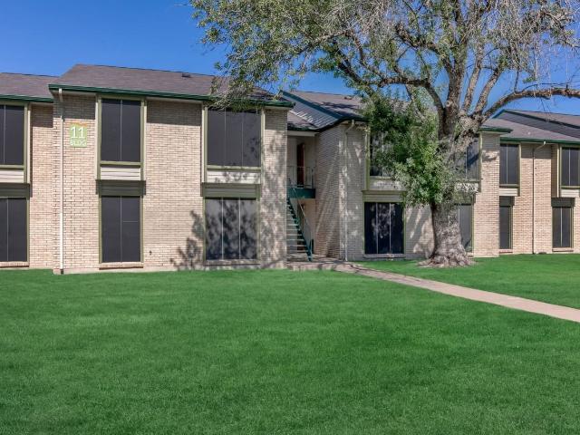 Bainbridge Apartments 1 Bedroom Apartment for Rent at 3603 Southridge Dr, Austin, TX 78704 South Lamar