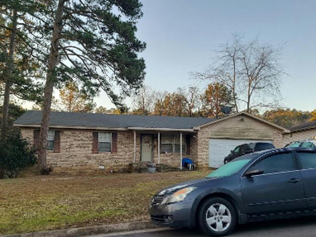 Bainbridge Dr