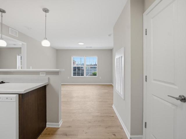 Bains Pointe 2 Bedroom Apartment for Rent at 1100 High St, Portsmouth, VA 23704