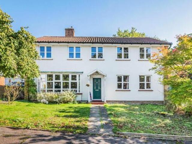 Baird Gardens, Crystal Palace, 3 Bedroom Maisonette