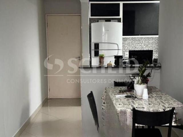 Bairro campo limpo, 2 quartos,1 banheiro,Sala, cozinha com armários 1 vaga de garagem