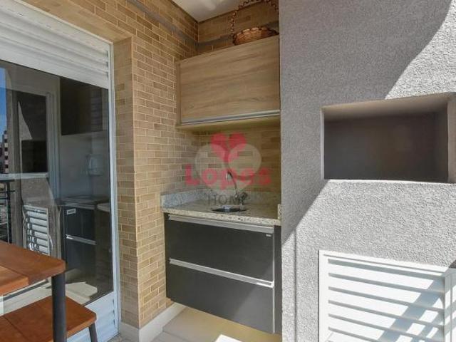 Bairro Batel, apartamento 02 dormitórios 01 suíte, 02 vagas