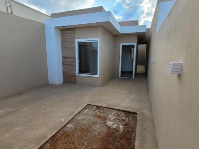 Bairro Delfino Magalhães. Casa com 3 quartos. Entrada facilitada. Fino acabament