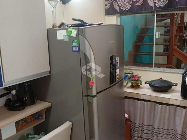Bairro Hípica Casa semimobiliada, com 3 dormitórios, sendo 1 closet + vaga garagem