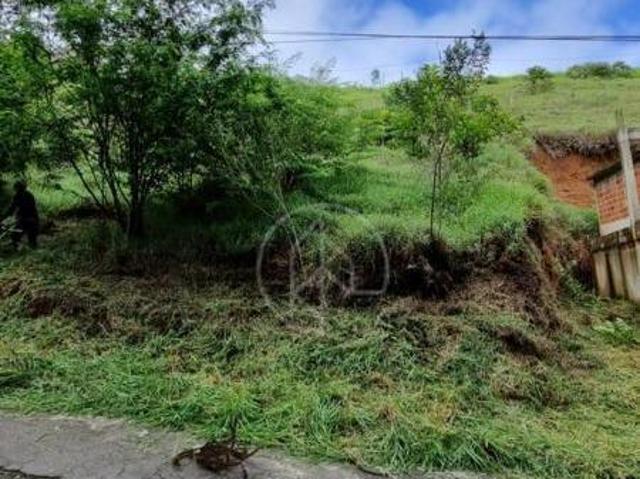 Bairro Serro Azul / São Pedro / Lote com 450m²