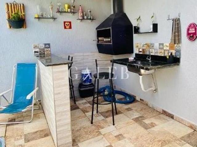BAIRRO PLANEJADO, 3 QUARTOS, 2 VAGAS DE GARAGEM, PISCINA, CHURRASQUEIRA