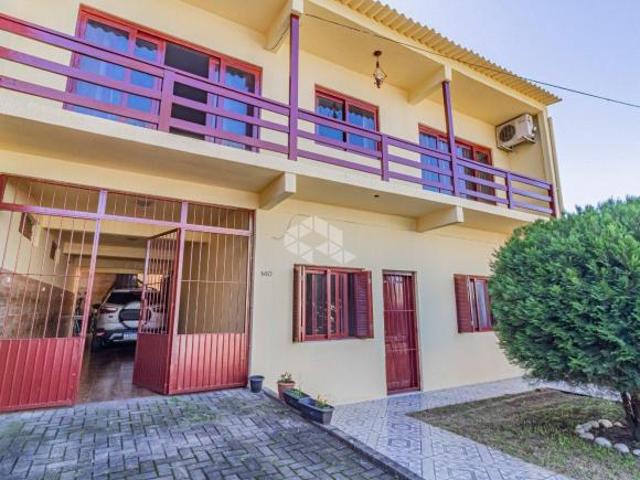 Bairro Vila Nova, dois apartamentos com entradas independentes