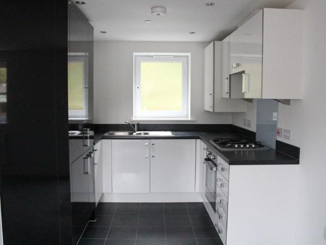 Baker Court, Sutton Coldfield, B74 2 bed apartment to rent £1,150 pcm £265 pw