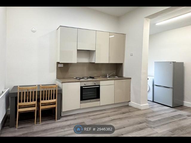 Baker St, Enfield EN1, 1 bed flat to rent, £1,850 pcm | PrimeLocation