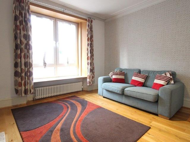 Baker Street, Second Floor, AB25