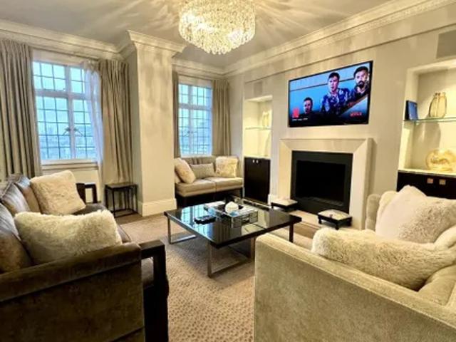 Baker Street, London, NW1 5RT, United Kingdom | 4 bed apartment for rent #167641860 | Rentberry