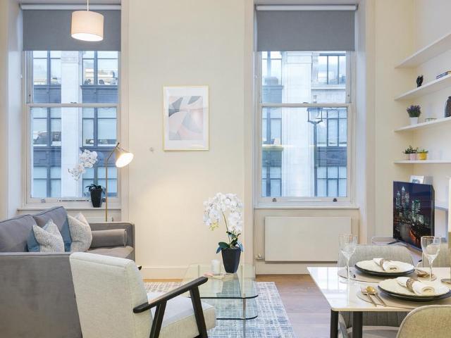 Baker Street, London, W1U 1 bed apartment to rent £9,282 pcm £2,142 pw