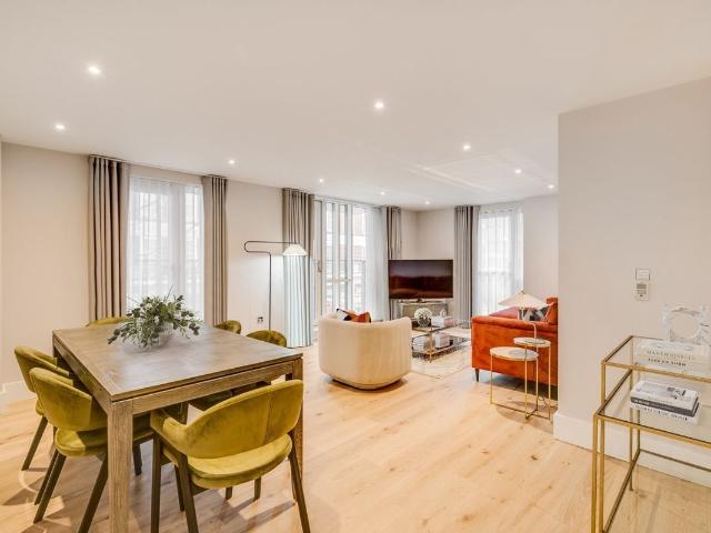 Baker Street, Marylebone NW1, 4 bed flat to rent, £11,175 pcm | PrimeLocation