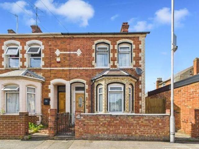 Baker Street, Reading, 4 Bedroom Semi detached