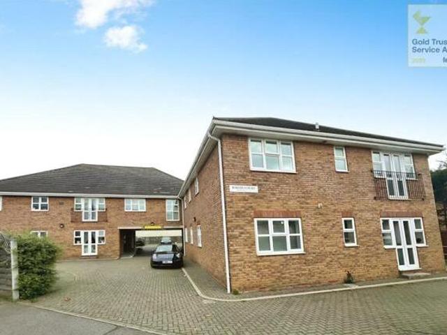 Bakers Court, Hodgsons Way, 2 Bedroom Apartment