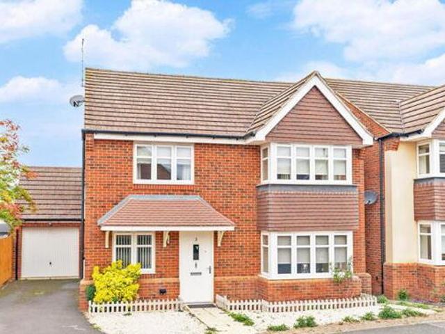 Bakers Lane, Long Buckby, 4 Bedroom Detached