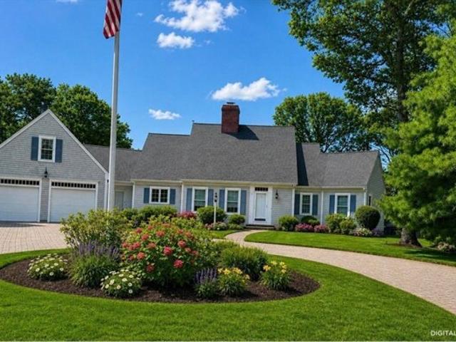 Bakers Pond Rd, Dennis, Home For Sale