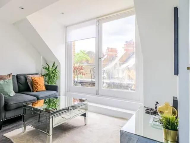 Bakers Passage, London, NW3 1RH, United Kingdom | 2 bed apartment for rent #115325951 | Rentberry