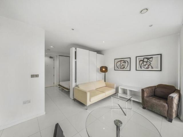 Baltimore Warf E14 Studio to rent £1,998 pcm £461 pw