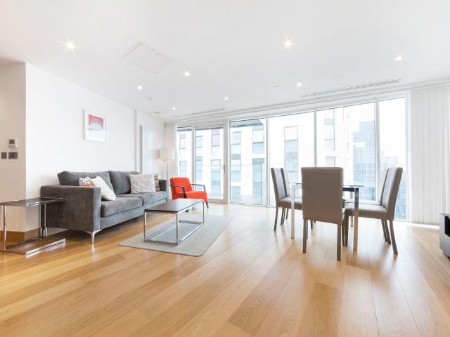 Baltimore Wharf, Canary Wharf E14, 3 bed flat to rent, £3,400 pcm | PrimeLocation