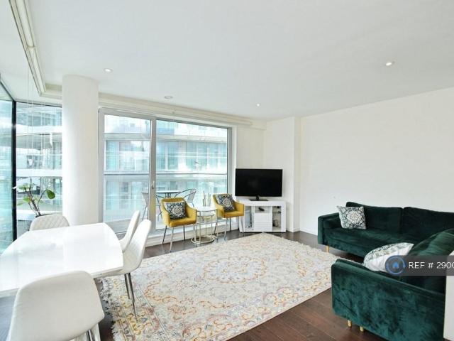 Baltimore Wharf, London, E14 2 bed flat to rent £3,250 pcm £750 pw