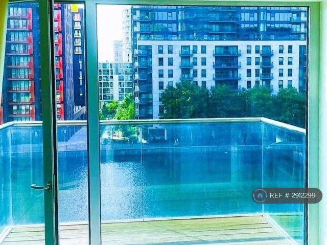 Baltimore Wharf, London, E14 Studio to rent £2,298 pcm £530 pw