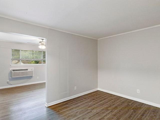 Baltic Apartments Studio Apartment for Rent at 5323 E 12th St, Tulsa, OK 74112 Mid Tulsa