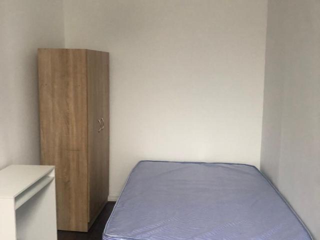 Baltic Street M5, Room to rent, £595 pcm | PrimeLocation