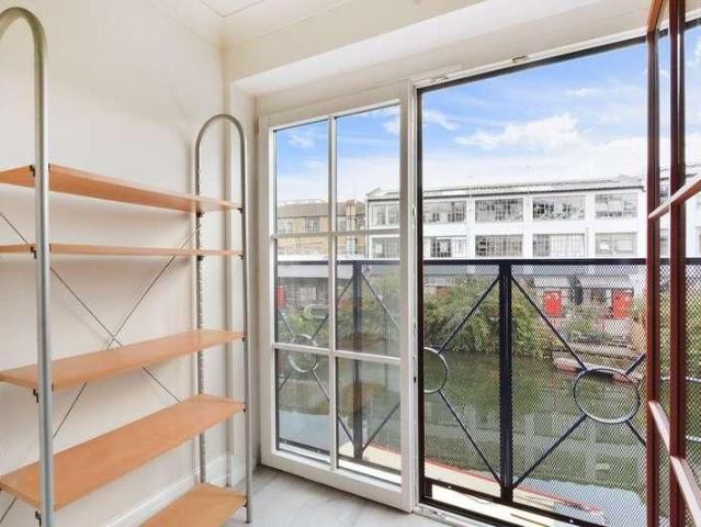 Baltic Place, Hackney, N1