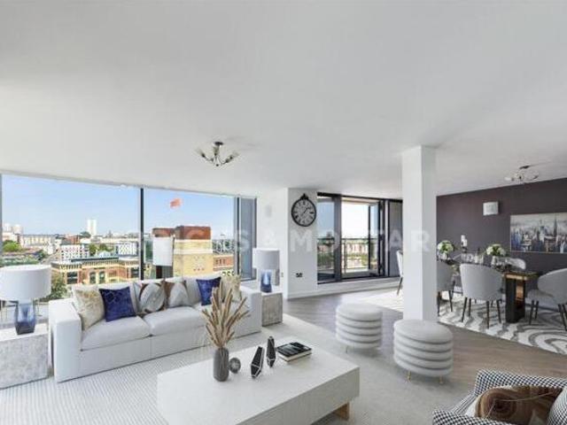 Baltic Quay, Mill Road, 3 Bedroom Penthouse