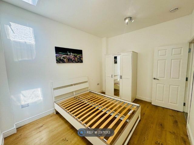 Balaam Street, London E13, 1 bed flat to rent, £1,250 pcm | PrimeLocation