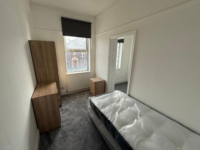 Balby Road, Doncaster DN4, Room to rent, £550 pcm | PrimeLocation