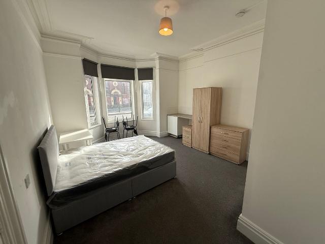 Balby Road, Doncaster DN4, Room to rent, £600 pcm | PrimeLocation