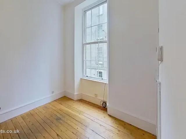Balcony Cafe, 44 Chambers Street, City of Edinburgh, EH1 1JF, United Kingdom | 1 bed apartment for rent #167482164 | Rentberry