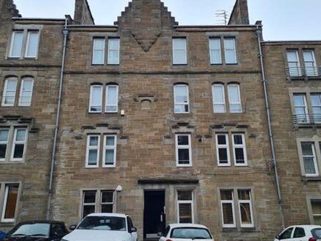 Baldovan Terrace, Dundee, 2 Bedroom Flat