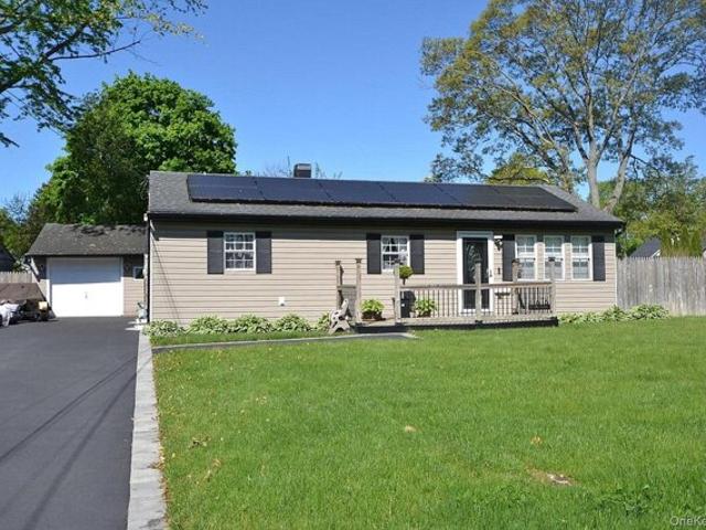 Baldwin Blvd, Bay Shore, Home For Sale