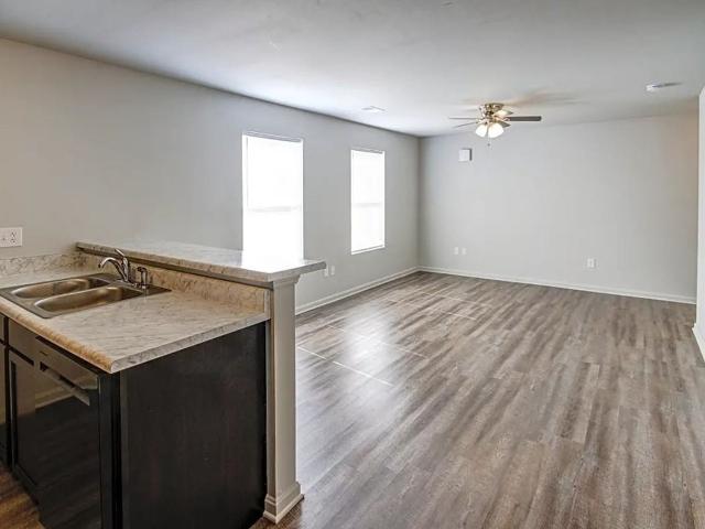 Baldwin Heights 2 Bedroom Apartment for Rent at 220 W Garfield Ave, Princeton, IN 47670