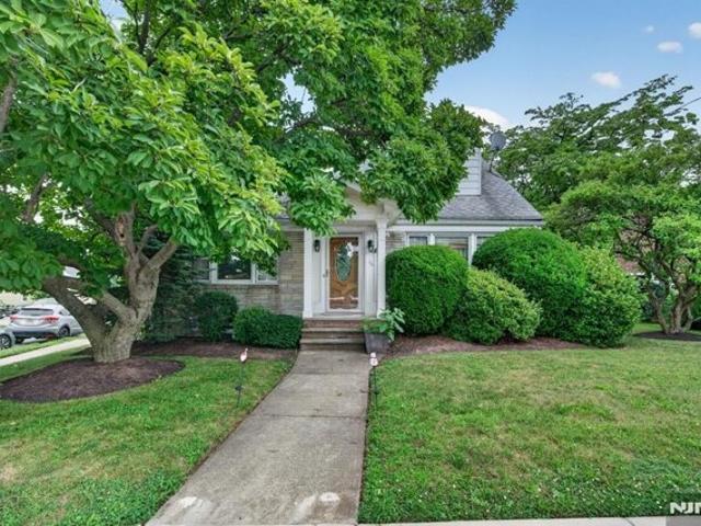 Baldwin Pl, Bloomfield, Home For Sale