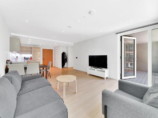 Baldwin Point, 6 Sayer Street. 2 bed flat to rent £3,500 pcm £808 pw