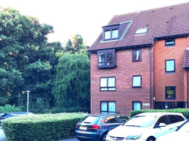 Baldwin Road, Birmingham B30, 1 bed flat to rent, £800 pcm | PrimeLocation
