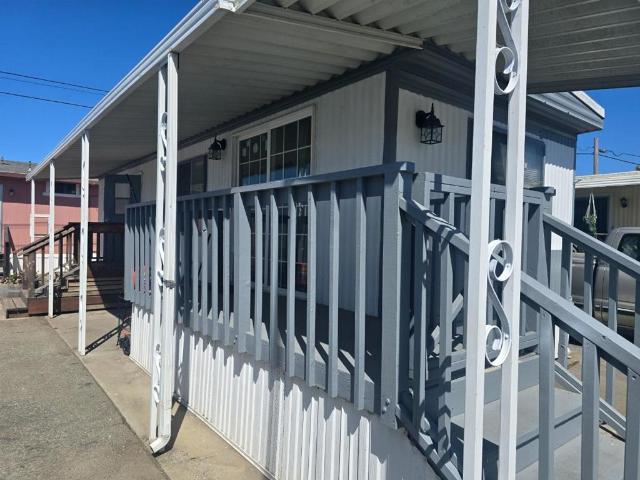 Baldwin Street 35