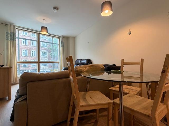Baldwin Street, Bristol BS1, 2 bed flat to rent, £1,750 pcm | PrimeLocation