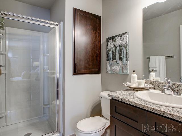 Baldwin Square Townhomes, LLC 2 Bedroom Apartment for Rent at 4694 Club House Rd, Lake Orion, MI 48359