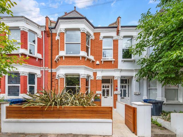 Baldwyn Gardens, London W3, 5 bed terraced house to rent, £5,940 pcm | PrimeLocation