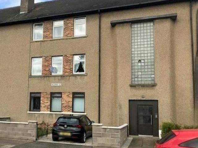 Balerno Street, Dundee DD4, 2 bed flat to rent, £550 pcm | PrimeLocation