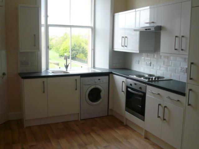 Balfour Street, Edinburgh EH6, 2 bed flat to rent, £1,250 pcm | PrimeLocation