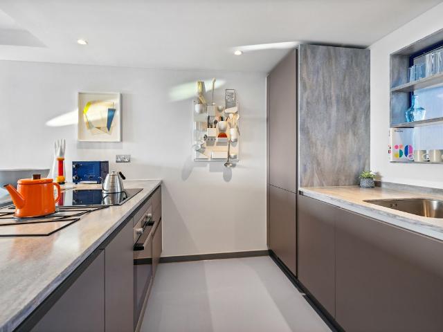 Balfron Tower, 7 St Leonards Road, London E14, 1 bed flat to rent, £2,060 pcm | PrimeLocation