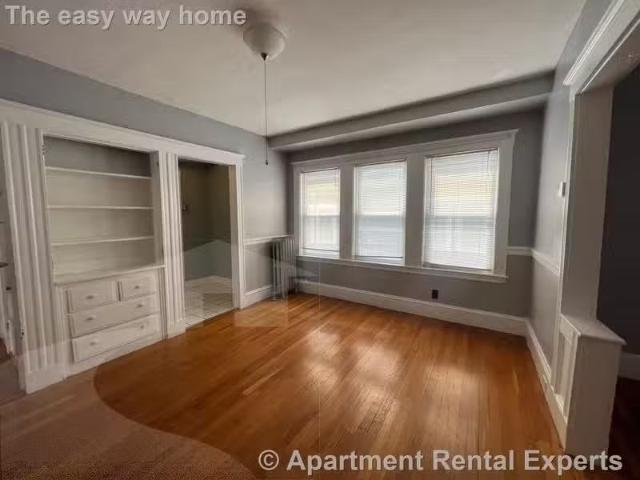 Ball Square / Davis Square 2 Bedroom 79 Boston Ave
