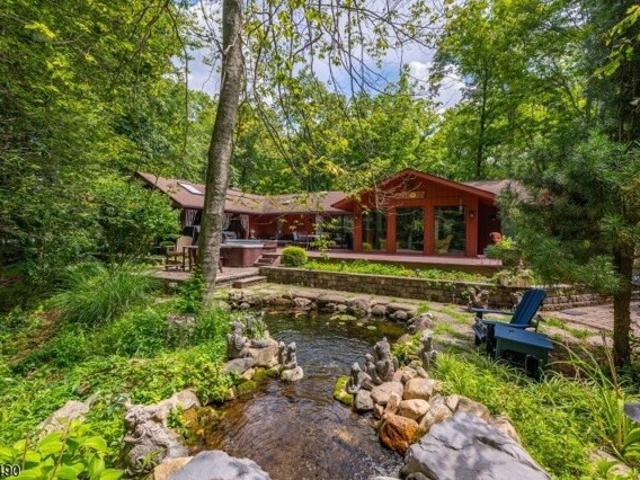Ballantine Rd, Andover, Home For Sale
