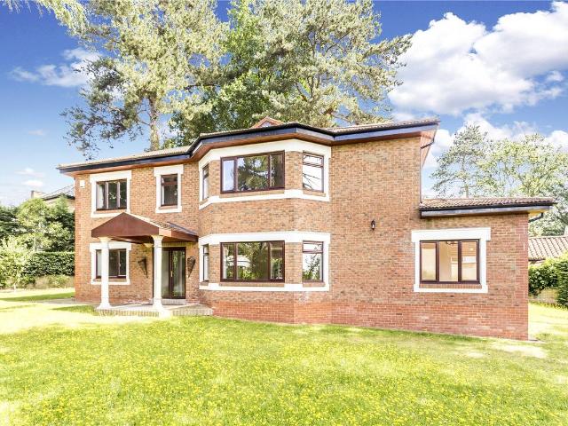 Ballard Close, Kingston Upon Thames, Surrey KT2, 5 bed detached house to rent, £6,500 pcm | PrimeLocation